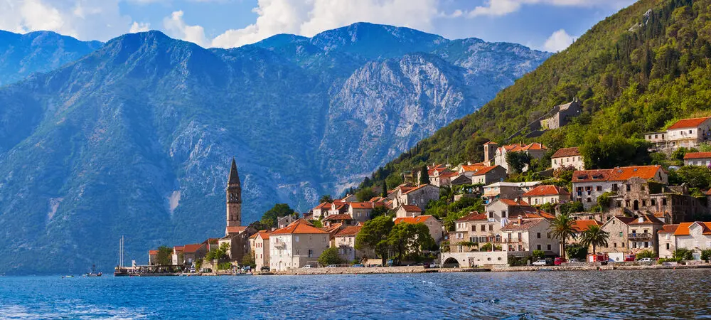 Città costiere dei Balcani: itinerario tra mare, storia e bellezza