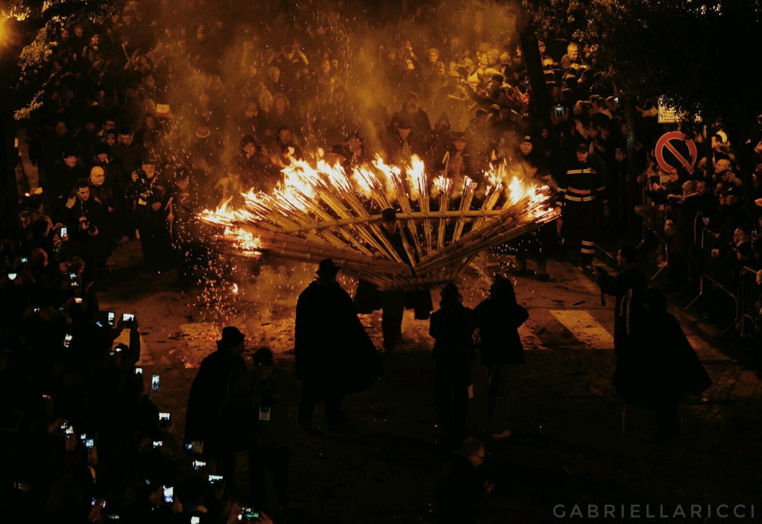 Dike, la dea della giustizia: personificazione dell'Ordine Universale ...